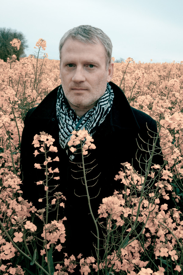 10 Grosses Questions à Bertrand Betsch pour la sortie de La Traversée ...